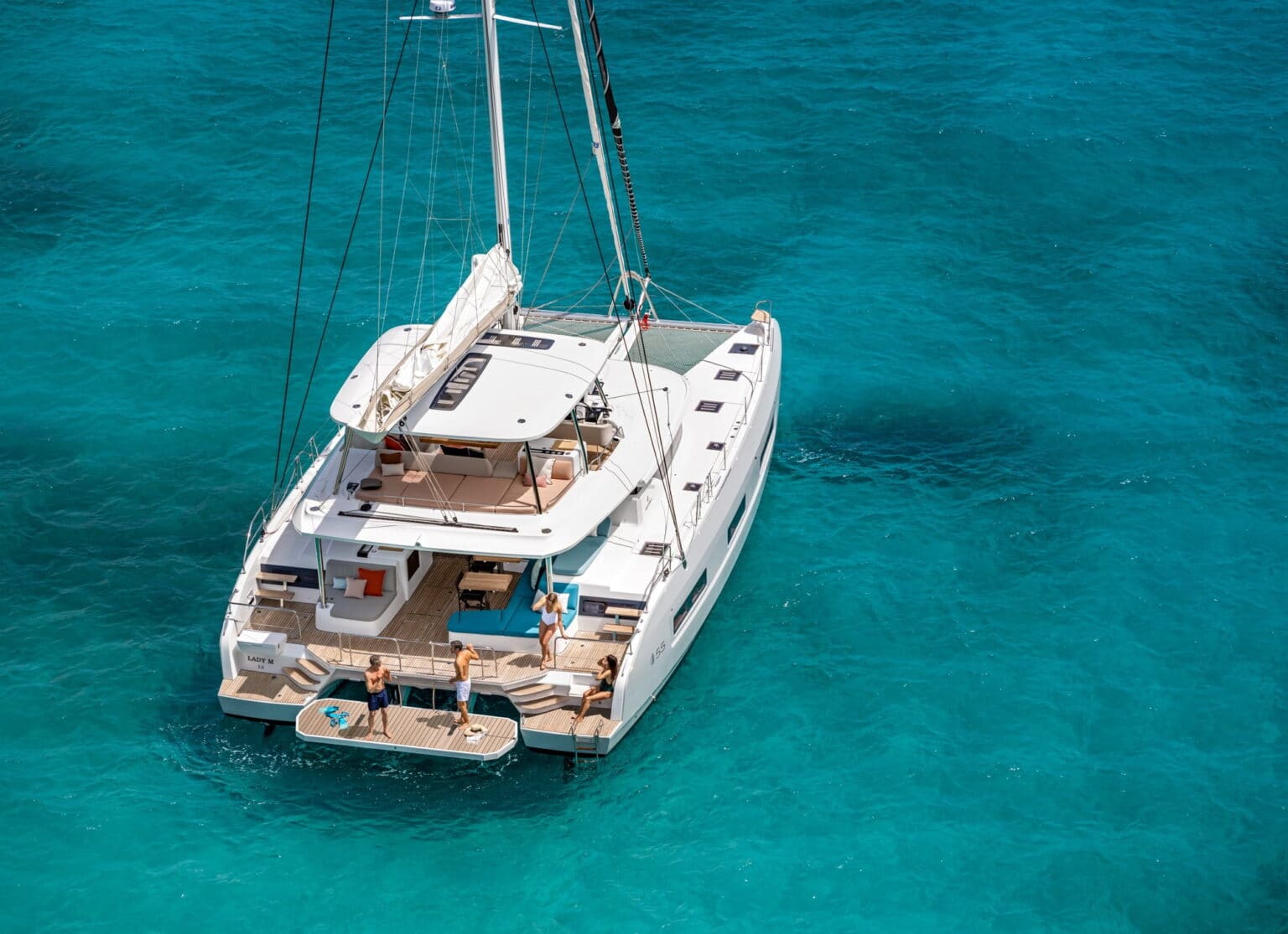 Keep Sailing - Catamaran rental and cruising specialist